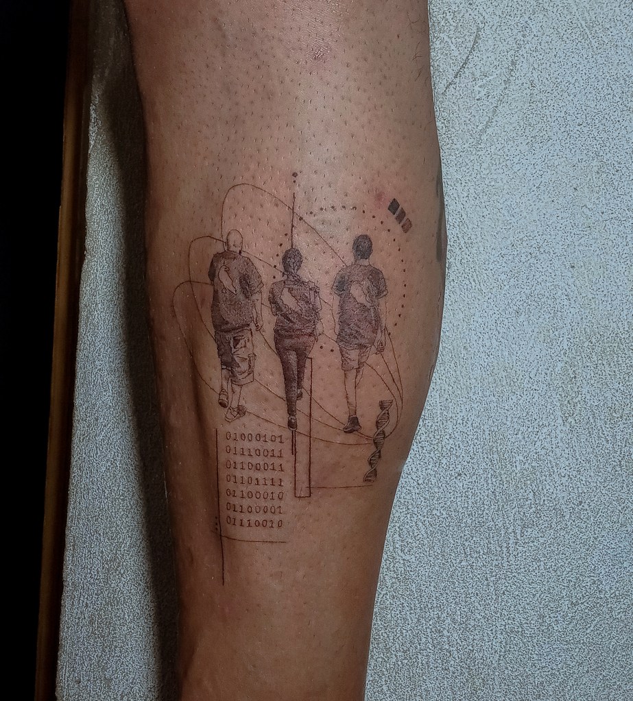 Alanis Escobar: «El tatuaje ya estaba ahí, vino conmigo» – Minúscula